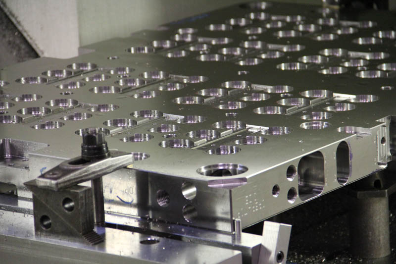 Craftsman Tool & Mold | Custom Mold Bases | Multi-Cavity Mold Bases