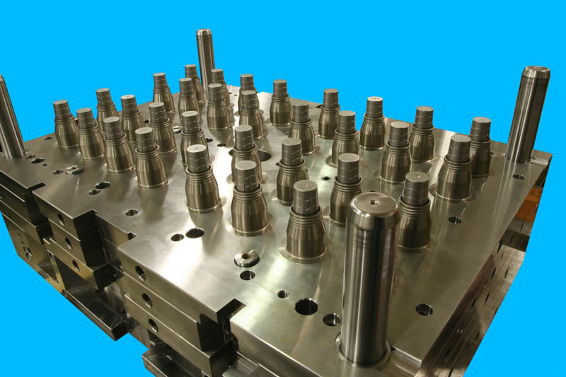 Craftsman Tool & Mold | Custom Mold Bases | Unscrewing Mold Bases